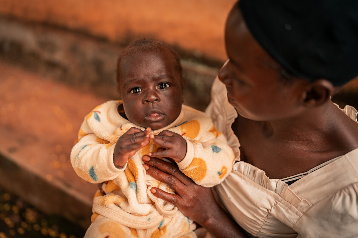 Var 20:e sekund dör ett nyfött barn i onödan. - Amref Health Africa